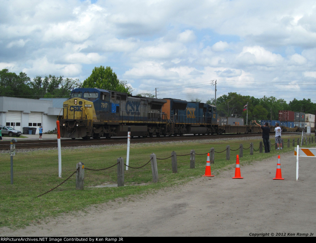 CSX Q103